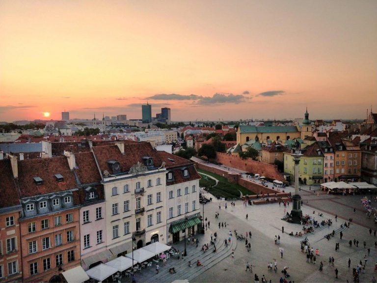 Warsaw Old Town - Places to visit in Warsaw and Warsaw tourist attractions