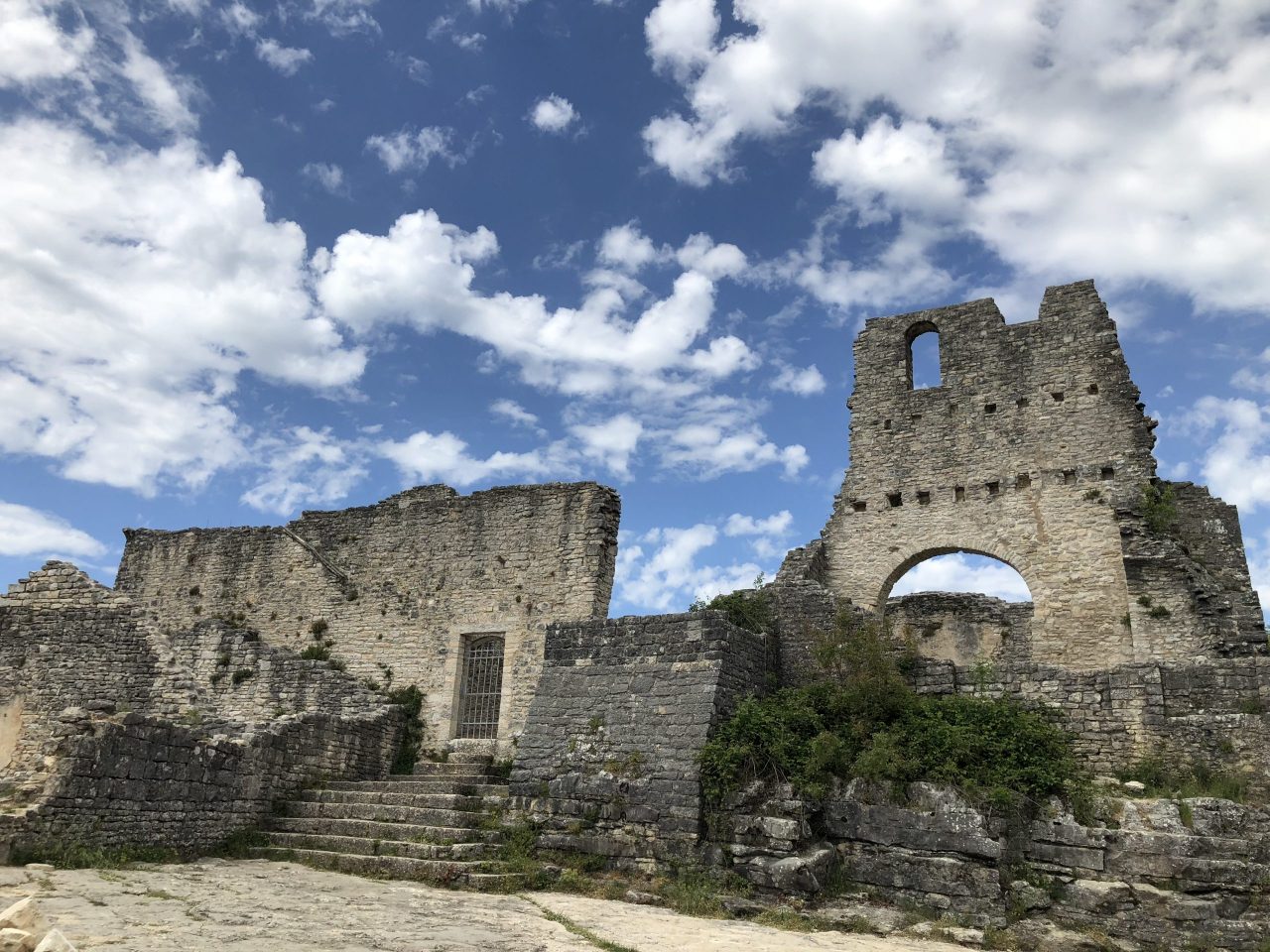 The abandoned towns of Dvigrad Istra - The Dvigrad Castle in ruins