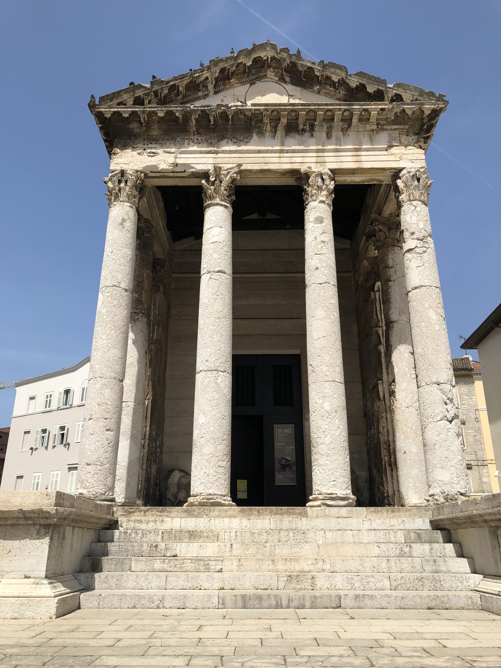 Pula Amphitheater and exploring more things to do in Pula