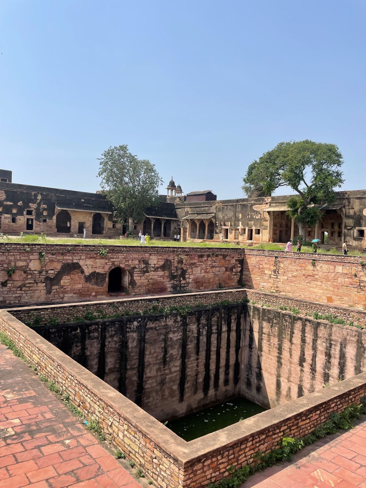 Gwalior Fort - Places in Gwalior Fort and Temples in Gwalior Fort