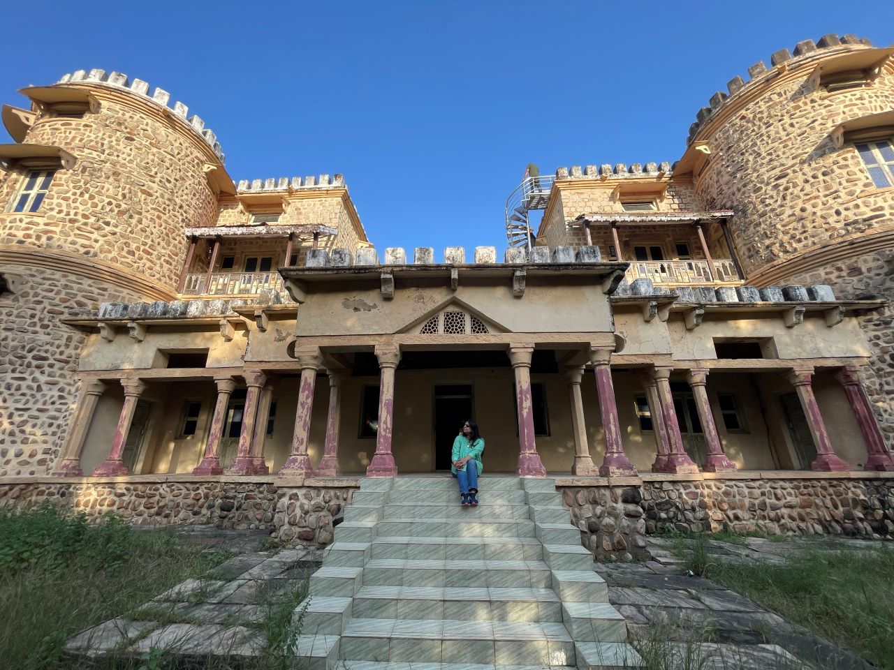 Places to see around Gwalior - Temples in Morena to Datia Palace